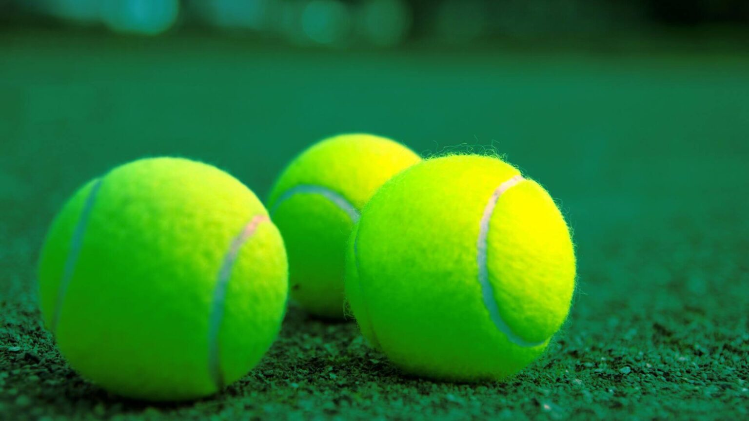 How to Choose Tennis Balls - TennisNeed